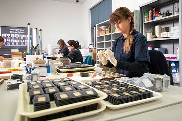 Shipping and delivery | The Perth Mint